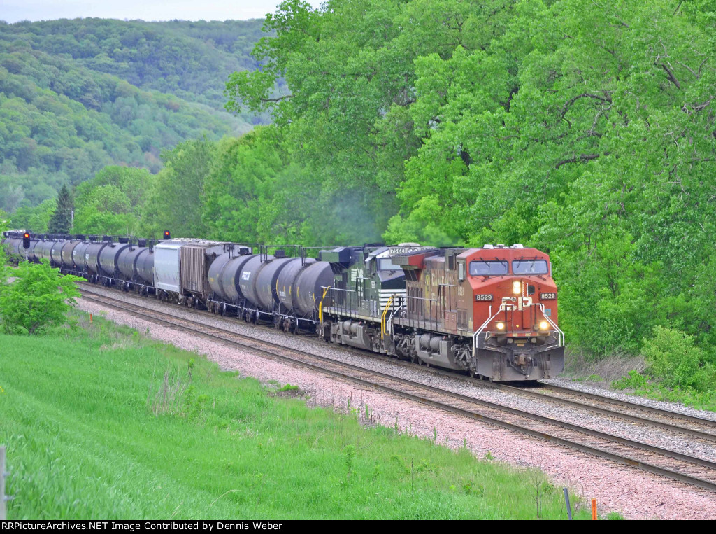 CP 8529, CP's River Sub.